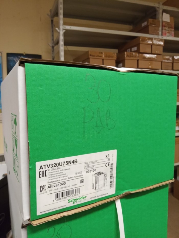 Купить ATV12HU15M2 - цена на частотный преобразователь Schneider ...